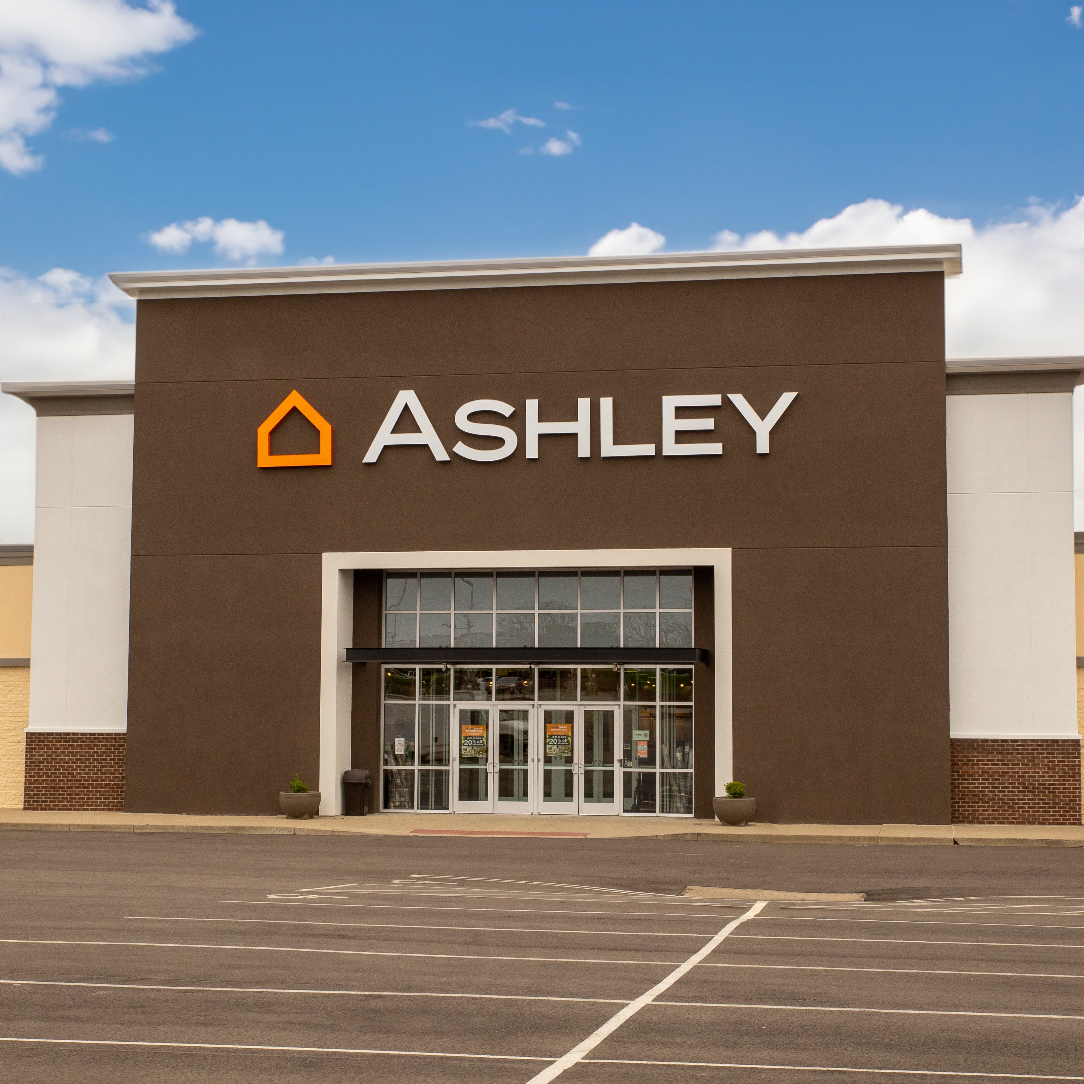 Ashley Furniture and Mattress in Florence Kentucky / Cincinnati